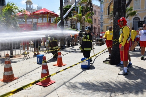 CBMAL participa de celebração dos 131 anos do CBMPE