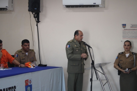 Solenidade marca a Aula Inaugural do Curso de Formação de Oficiais da ...